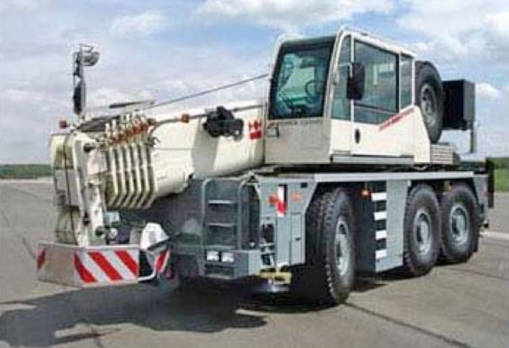 Need a crane to hire? | Terex AC40 40T City crane for hire